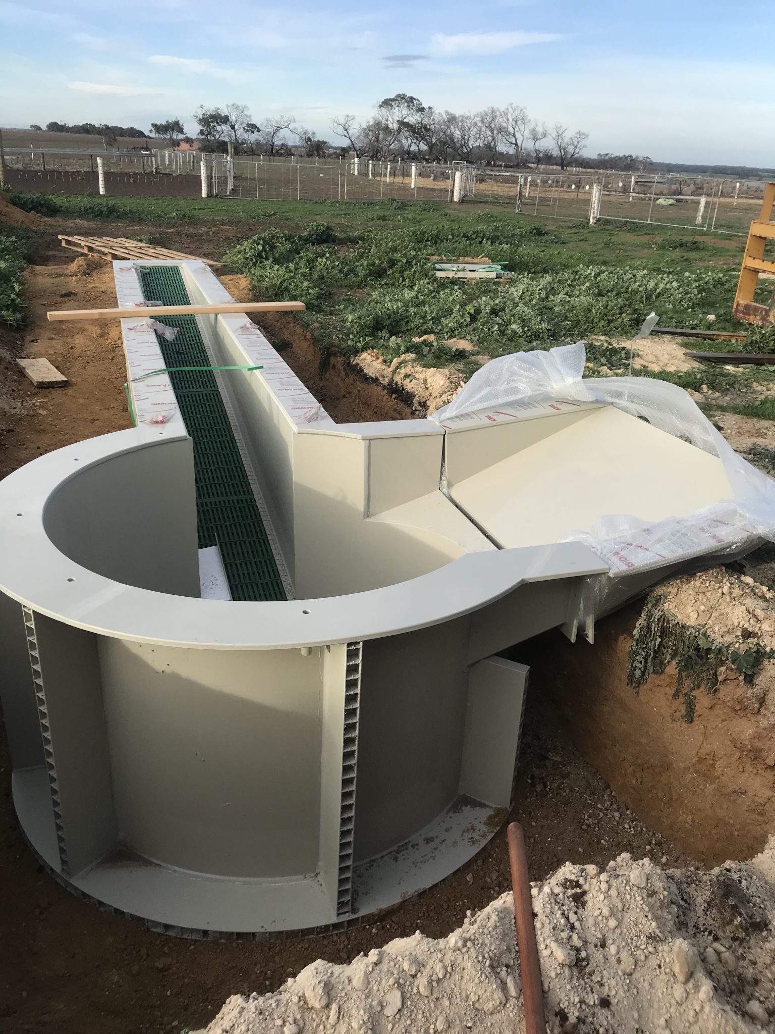 Why Choose Plastic Sheep Dipping Tanks? | Viking Plastics